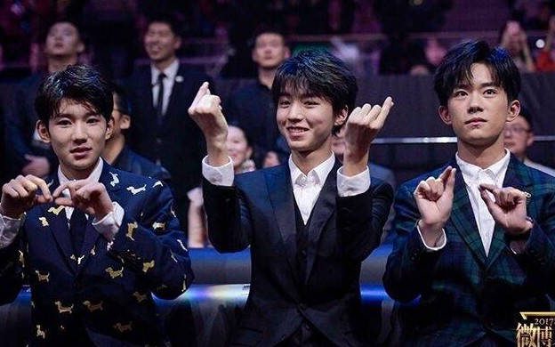 群星莫晓娜比心【张一山/TFboys/杨紫/赵丽颖/肖战/贾玲/董子健/马云】