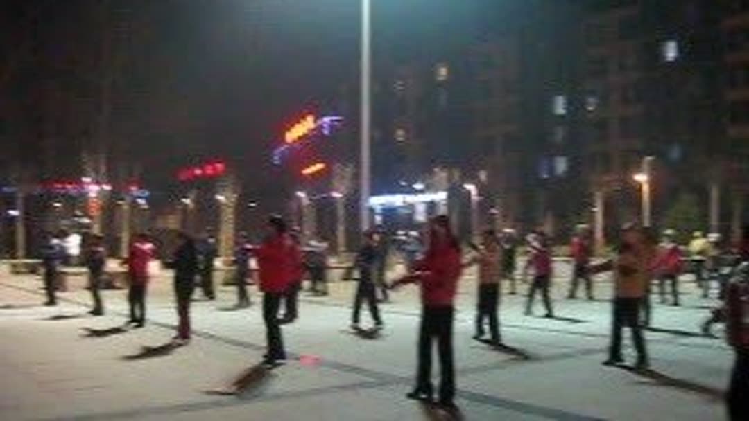 民间文体活动荟萃之七--体育馆广场舞 004