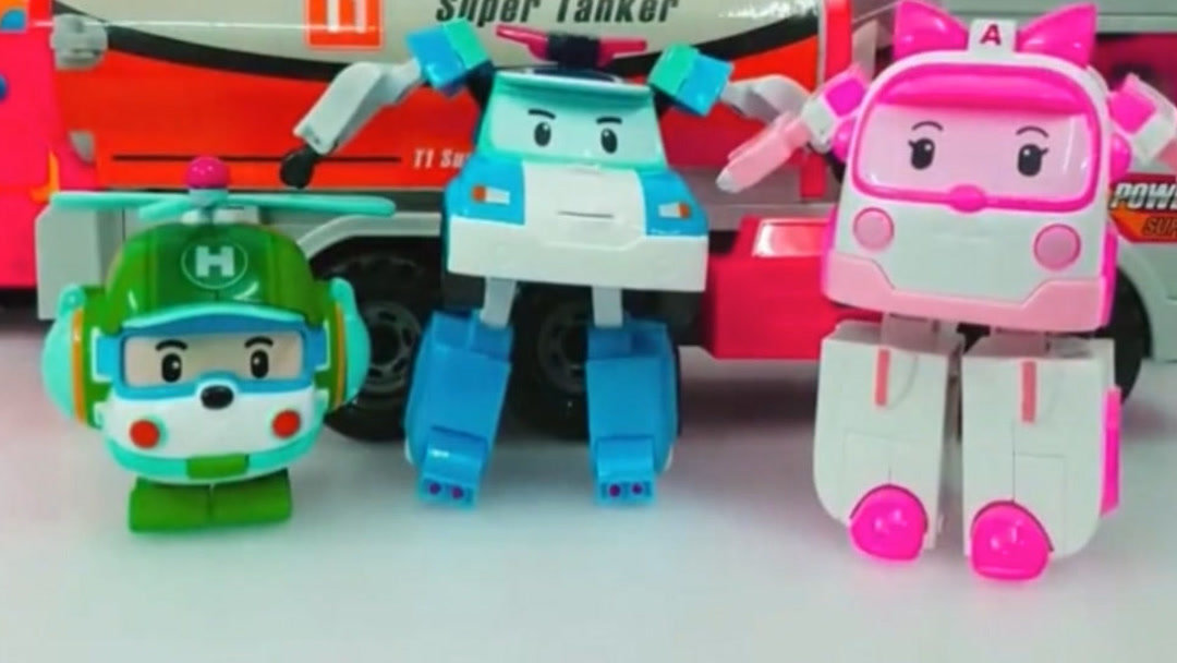 少儿趣味玩具 变形警车珀利海利波力与卡车1