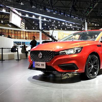 ...2019 款名爵6插混版搭载的插电混动系统由 1.5T 发动机、驱动电机、...