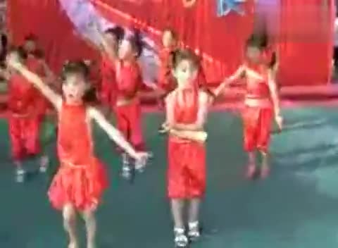 幼儿舞蹈:北京欢迎你 视频
