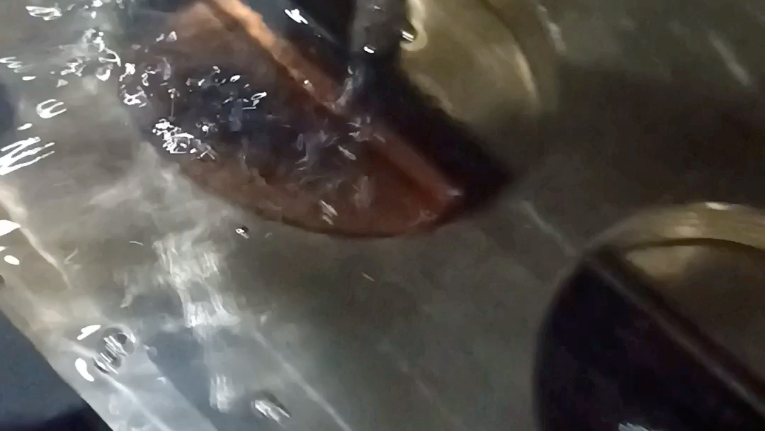硅胶模具放电!