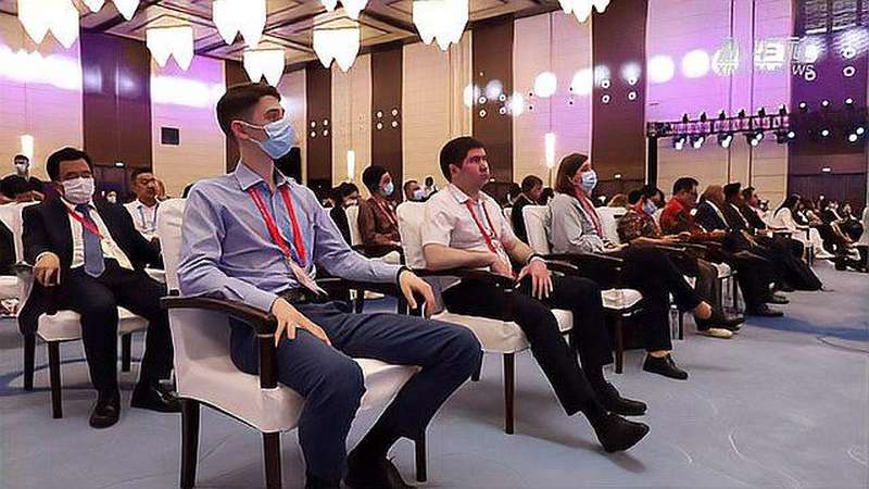 新华全媒+|消博会为什么这么火呢?大咖们是这样说的