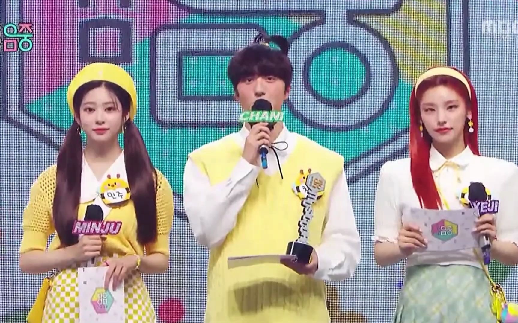 恭喜IU LILAC 8TH WINߏ� 210508打歌节目舞台CUT合集(ITZY,...
