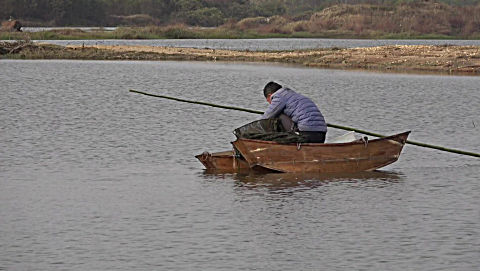 如何把渔网撒开, 菜鸟实验10多次都没有成功, 谁能教教他?
