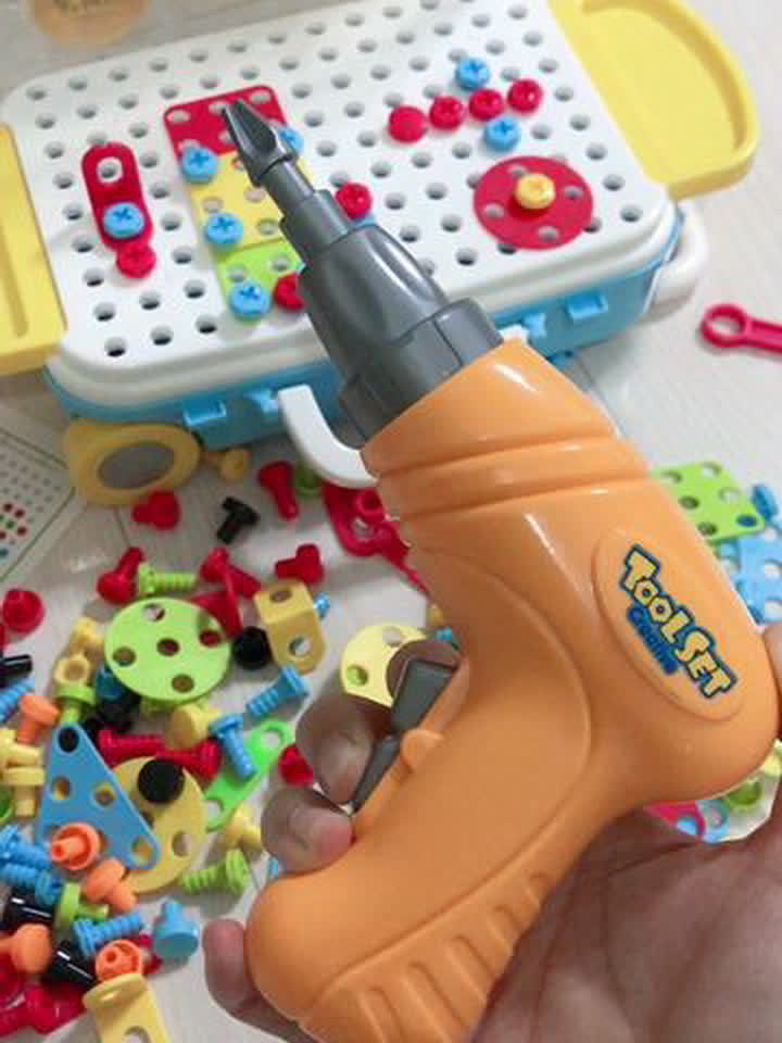 几十块钱,就有电动螺丝刀,孩子可爱玩啦