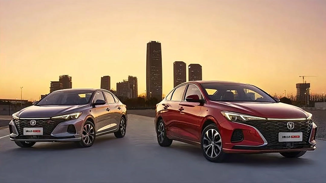 新车快讯|2021款逸动PLUS月底上市,外观、配置、动力全面升级