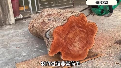 小伙使用木材制作了一张奇特的椅子纯实木打造,太漂亮了