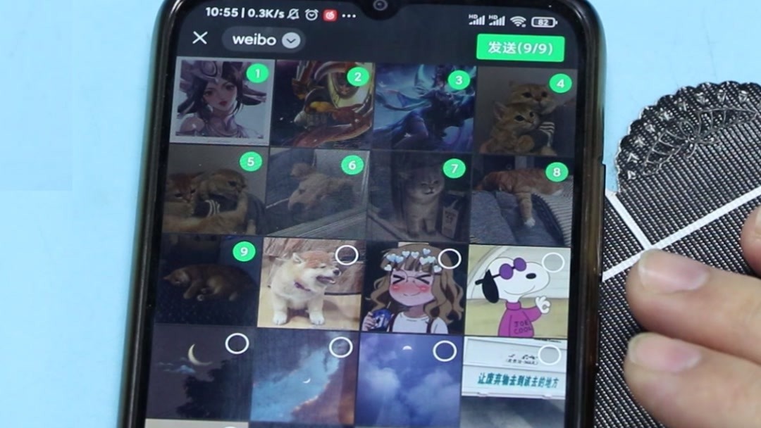 谁说微信一次只能发送9张照片?教你简单方法,可以发上百张图片