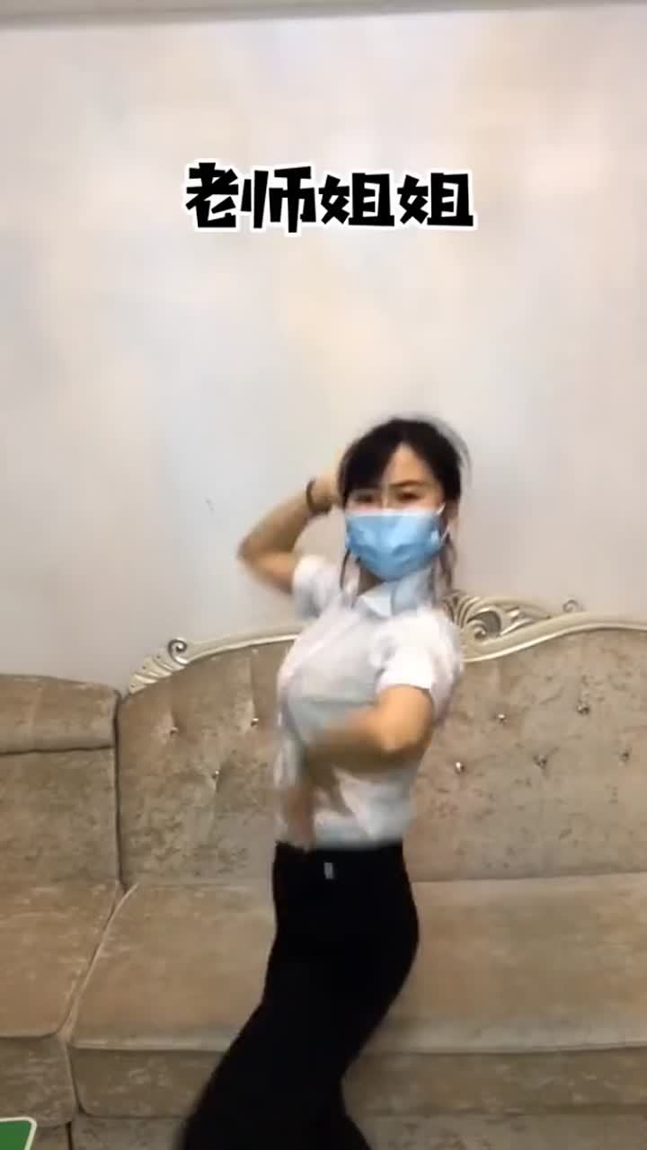 老师今天儿童节陪孩子,晚上交作业