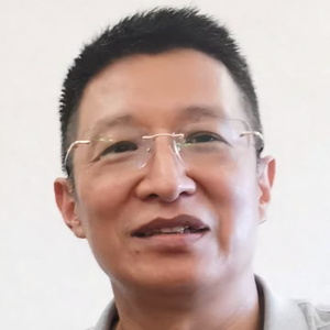 隐形的翅膀 
