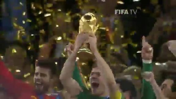 倒退到2010南非世界杯,这可以说是伊涅斯塔生涯中最伟大的时刻