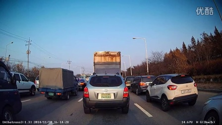 现代SD HS-H350 行车记录仪 1