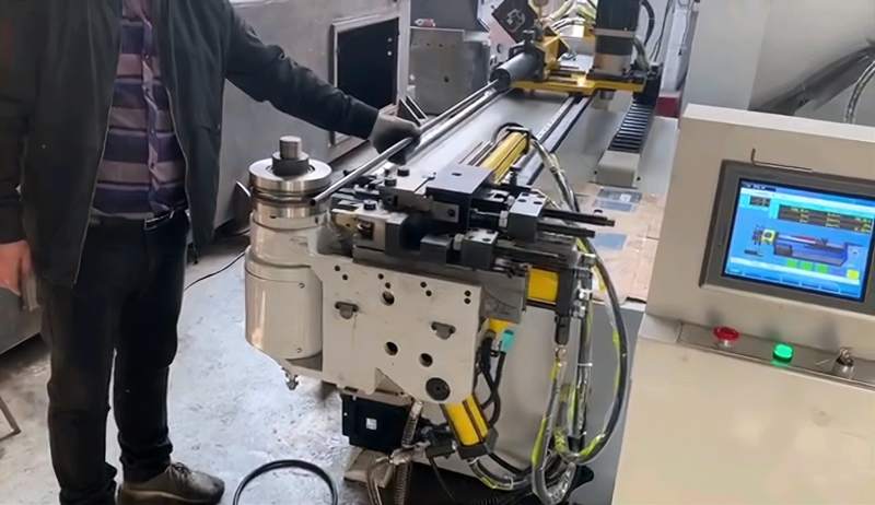 全自动弯管机视频数控弯管机