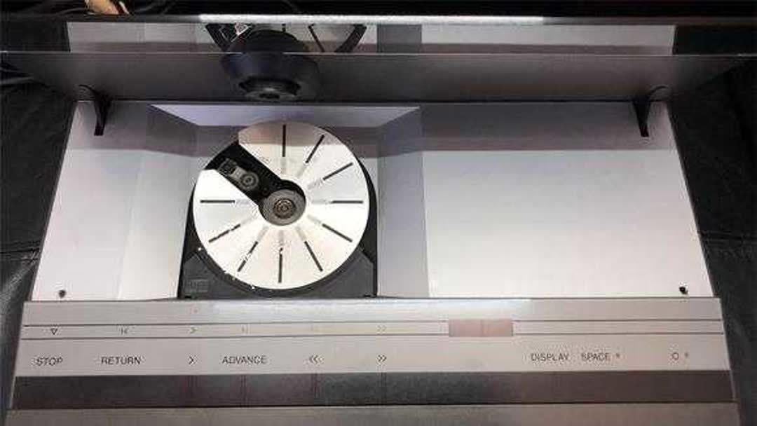 丹麦3千CD机英国3千CD机,声音差别多大