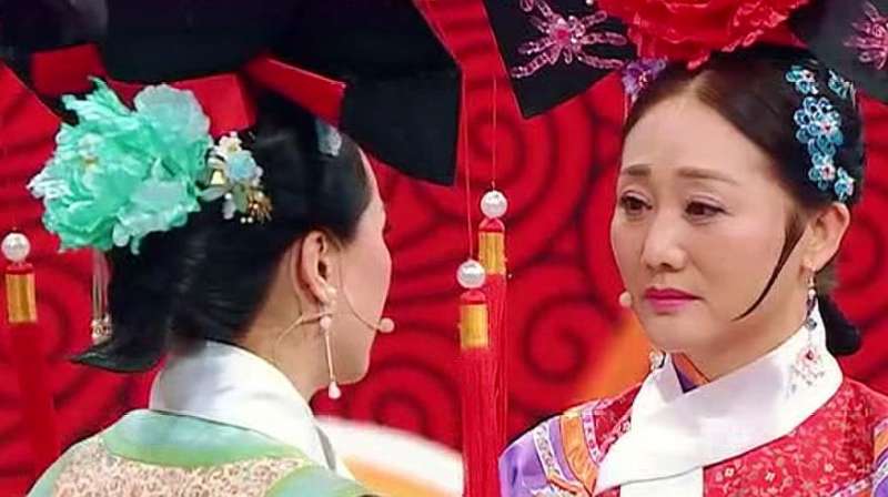 《还珠格格》剧组重聚,老佛爷一出场全场泪崩,真是怀念啊!