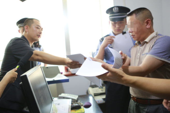 孔乙己东四店银行账户被冻结 顾客结账用支付宝收款
