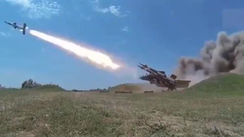 原来拦截导弹发射后,就自己自动找目标去击毁