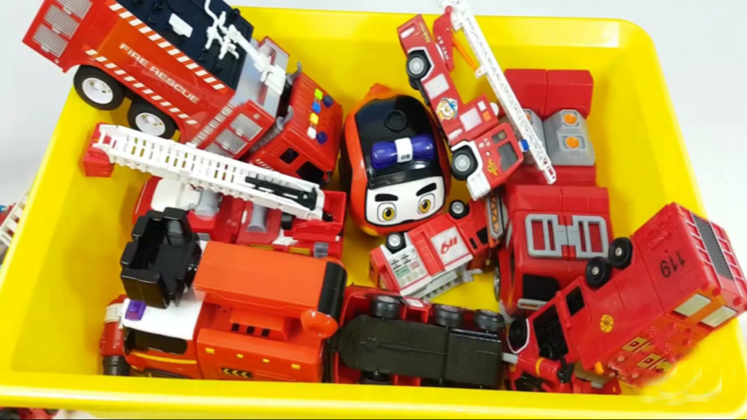 认识各种样式的消防车