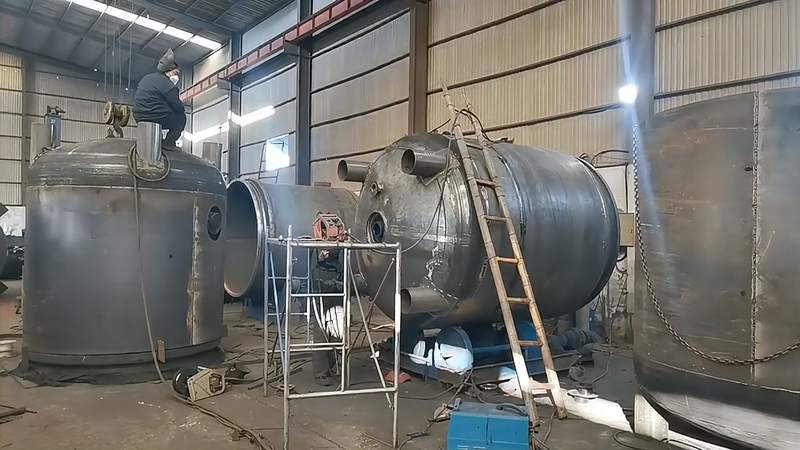 供应搪玻璃反应釜信之诺