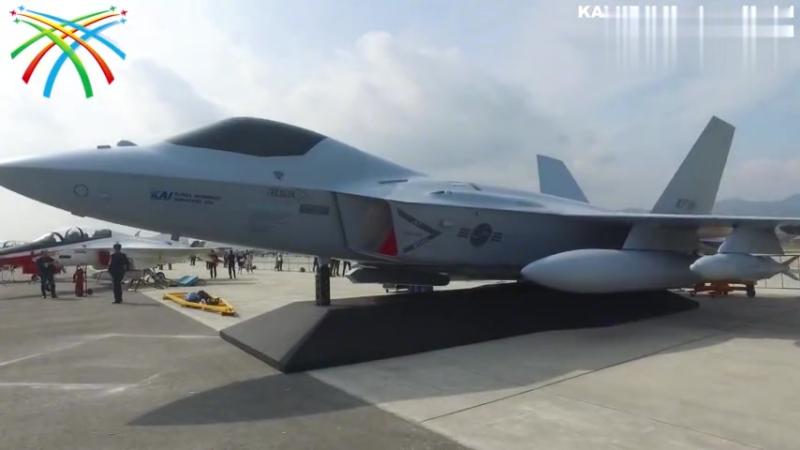 韩国最新战斗飞机设计模型,有几分像F22战机,不知隐型功能如何