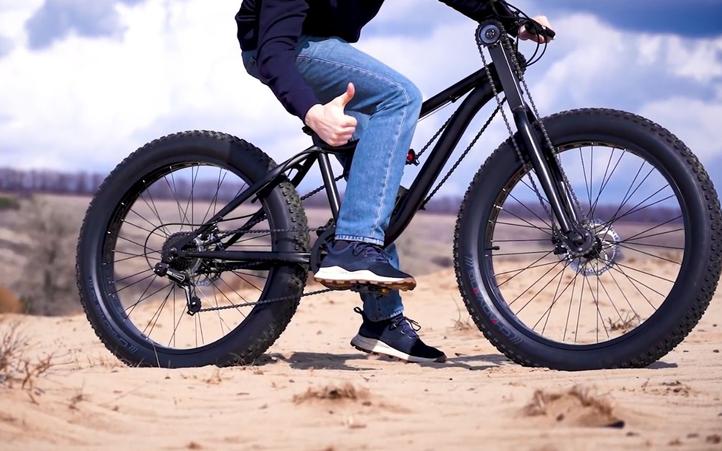 两驱!可以耍沙漠的自行车,什么原理?