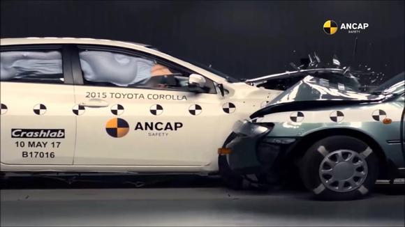 1998丰田卡罗拉与 2015丰田卡罗拉,碰撞实验,没想到不相上下