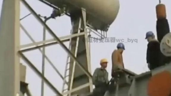 大型配电变压器现场吊芯维修