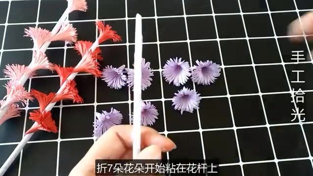 很简单的立体花折纸,折几朵放在桌子上太漂亮了,手工折纸视频