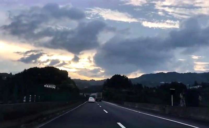 微信你拍了拍她,她还会回你吗?