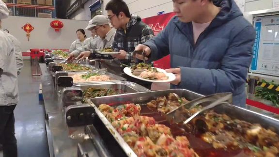 恒立年夜饭开餐啦!菜品色香味儿俱全