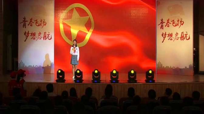 中学生励志演讲视频来了,小学生都有这样的技术,真的让人佩服!