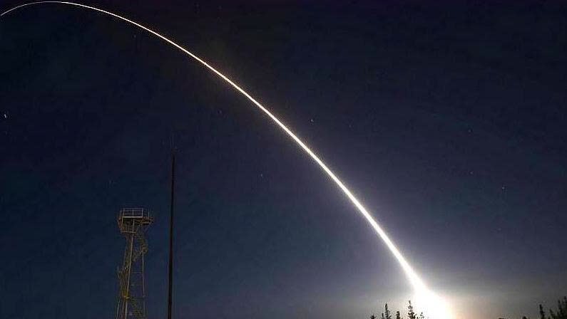 印度试射导弹欢呼雀跃:射程5000公里覆盖中国大片国土?