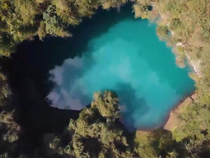 30秒 | 美!湖南张家界有个心形湖泊 当地人叫它"天使之泪"