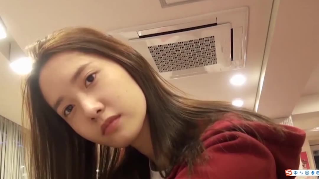 某音特别火的林允儿动态壁纸设置方法