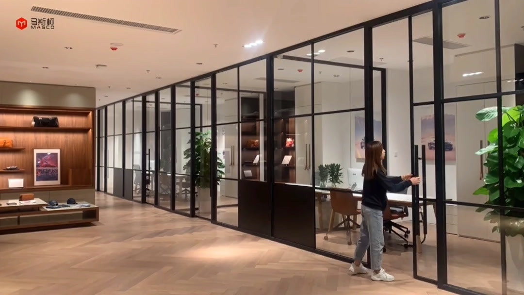   阿斯顿马丁网格玻璃隔断/推拉门系统门扇-马斯柯隔断墙