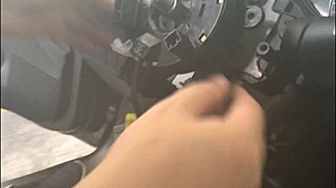 骐达多功能方向盘