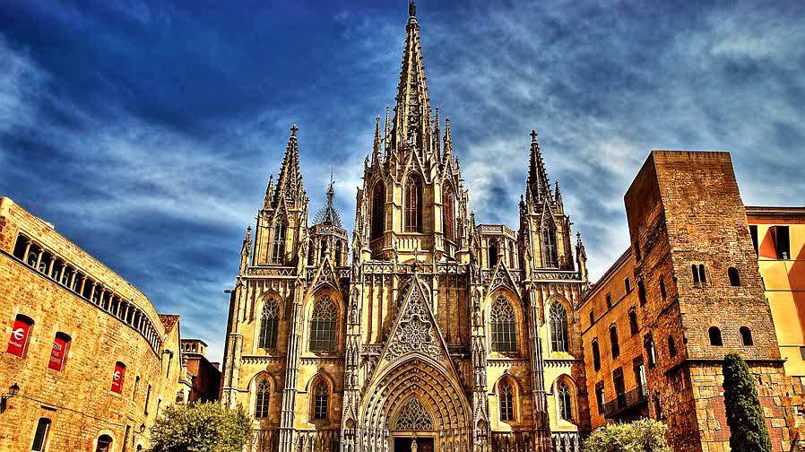 世界各地有着很多有名的建筑物,那么中国也有在其中,你好奇吗?