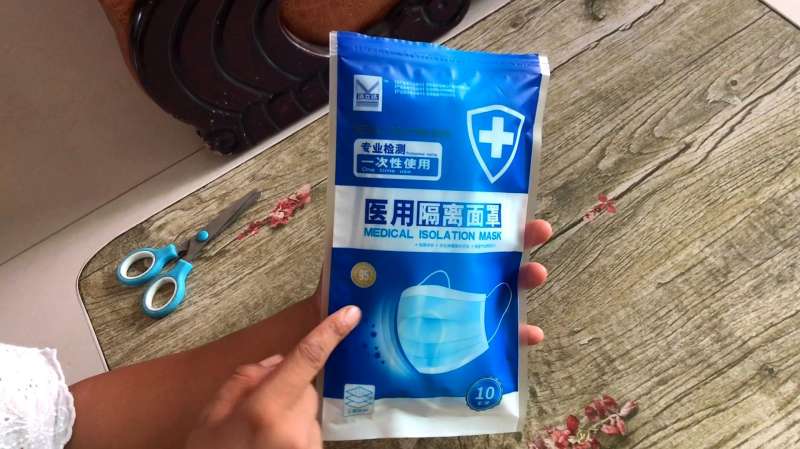 这才是一次性口罩的正确戴法?很多人第一步就错了,看完涨知识了