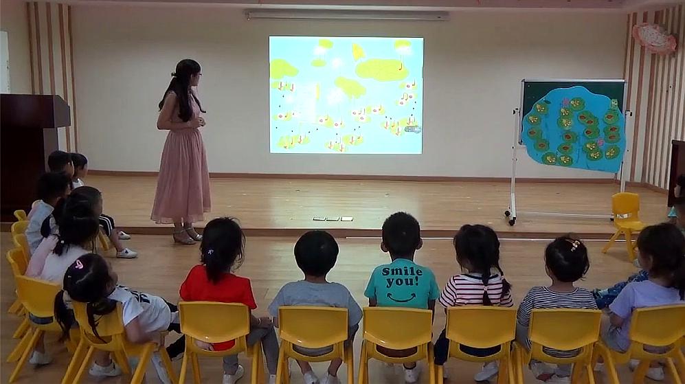 幼儿园小班音乐公开课《小青蛙回家》看完宝宝自己会唱了
