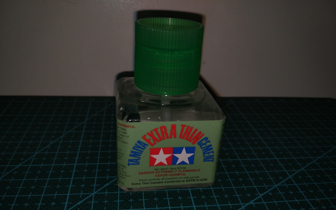 【高达模型】无缝胶水和打磨技巧(请关注和点赞)