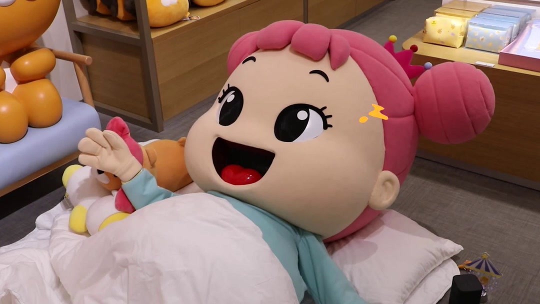 小懒虫基尼基尼上学要迟到了,快起床!嘿基尼!