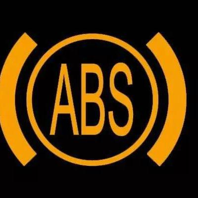 ...装有ABS的汽车驾驶员在紧急制动过程中,保持着很大程度上的操纵...