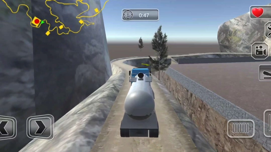 运输车模拟器 控制油罐车看似容易,其实非常困难的游戏