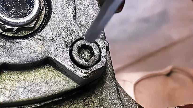 方法技巧|修个设备内六角螺栓滑扣了,朋友推荐的螺丝取出器好用