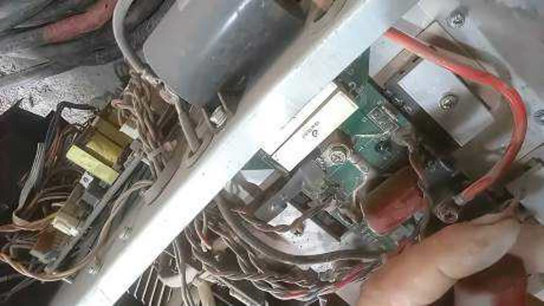 直流电焊机维修案例,不好打火,工作异常,一起看看什么故障吧