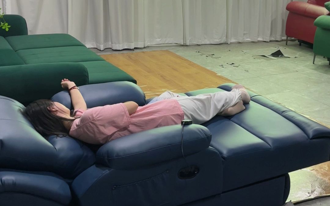 电动沙发不能靠墙?那是你没看到它。