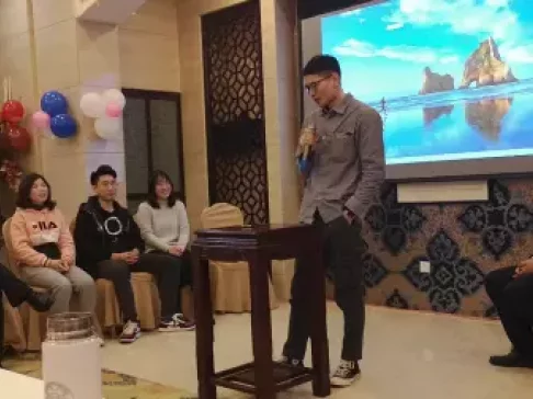 骏飞吐槽大会第一季上.mp4