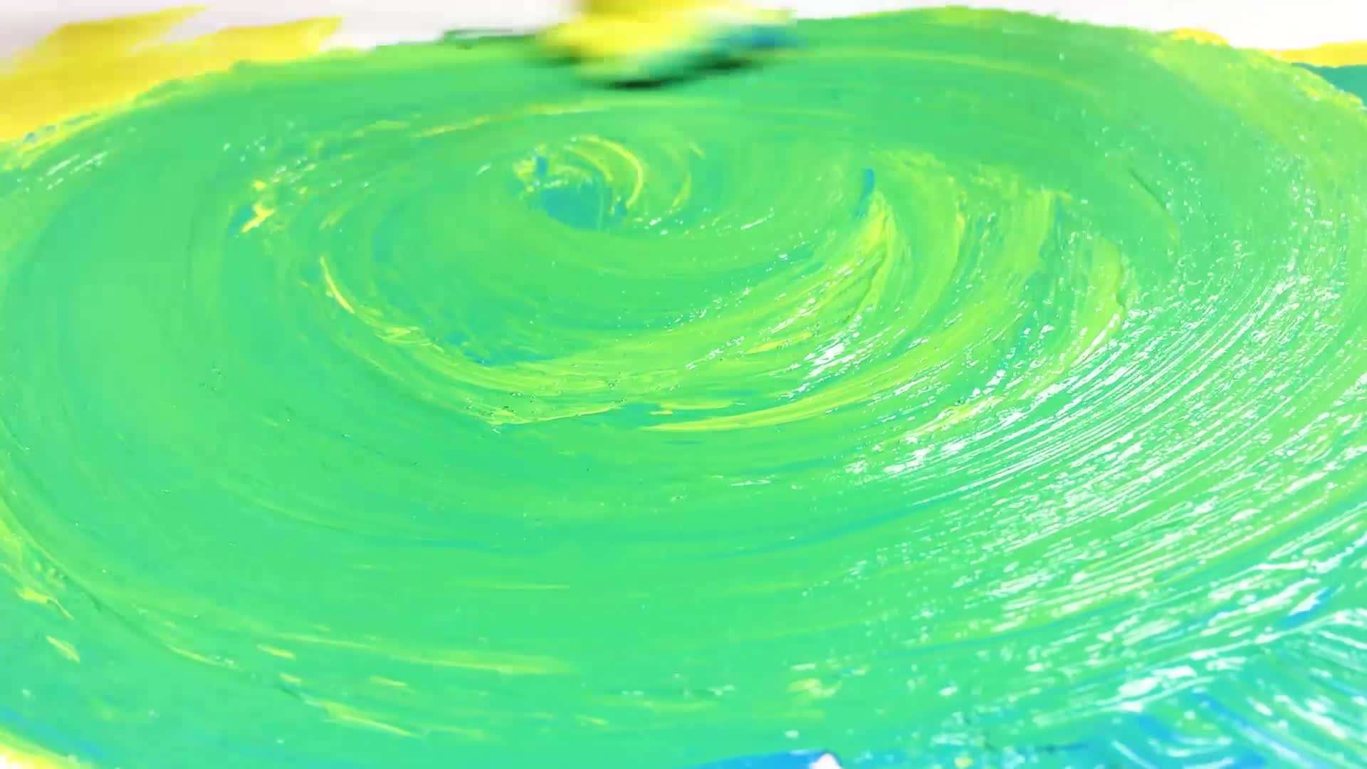 跟着诺博教育,一起为你的孩子制作主题成长记录册吧