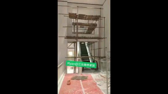 工装艺术涂料施工搭钢管脚手架